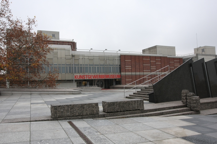 smow blog compact: Kunstgewerbemuseum Berlin Reopens - smow Blog