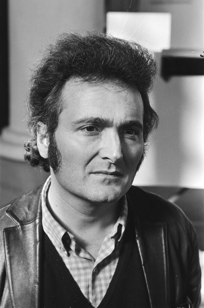 #officetour Milestones – The Centraal Beheer Office Building by Herman ...