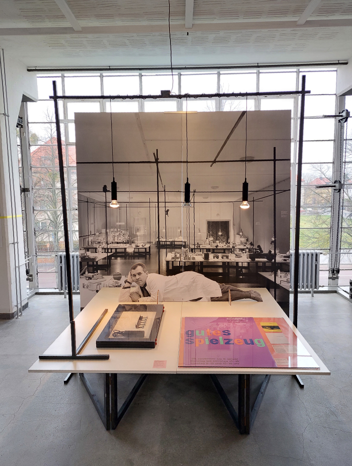 HfG Ulm: Exhibition Fever at the Bauhaus Building, Dessau - smow Blog