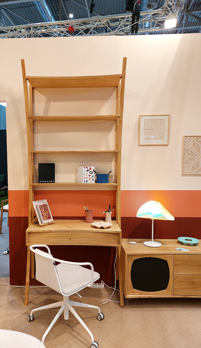 Otthon Design Budapest 2024 Compact: Polc íróasztallal by Woodoo - smow ...