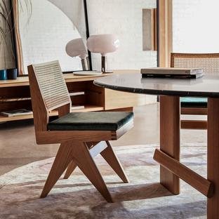 Capitol Complex Chair | Cassina | Chairs - Designer furniture from smow