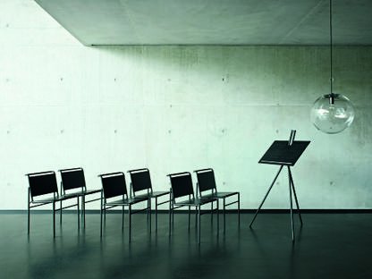 Roquebrune Chair | ClassiCon | by Eileen Gray, 1932 - Originals from smow