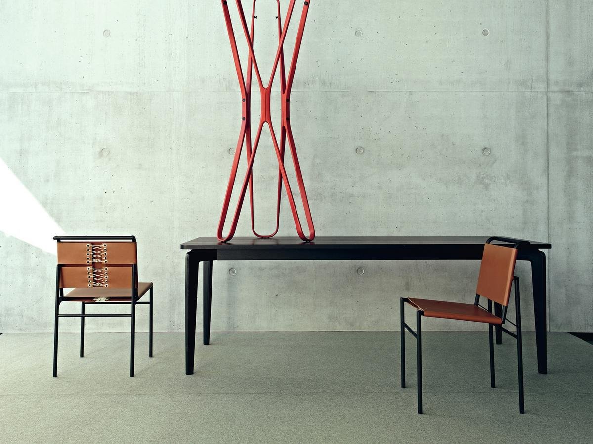 Roquebrune Chair | ClassiCon | by Eileen Gray, 1932 - Originals from smow