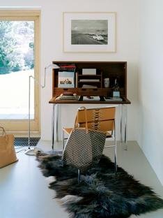 Roquebrune Chair | ClassiCon | by Eileen Gray, 1932 - Originals from smow