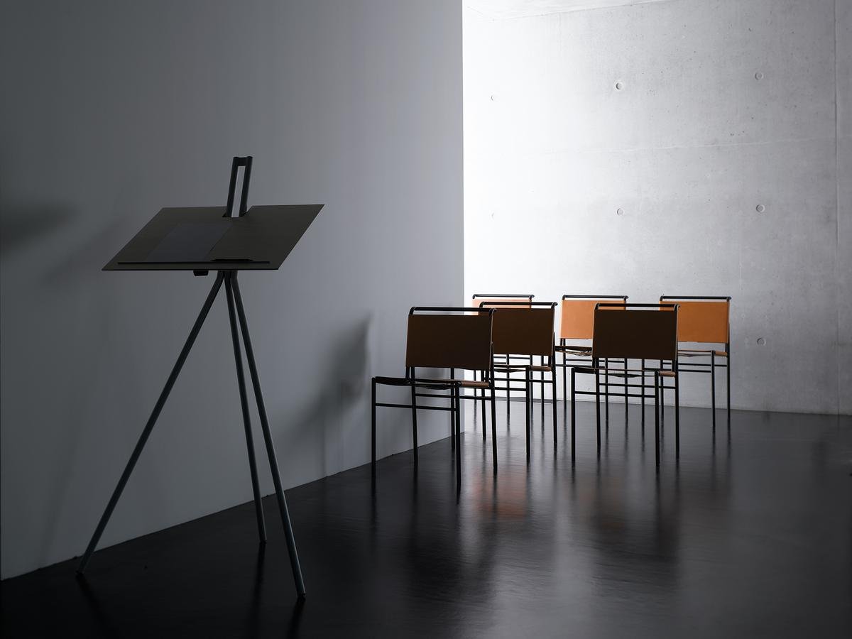 Roquebrune Chair | ClassiCon | by Eileen Gray, 1932 - Originals from smow