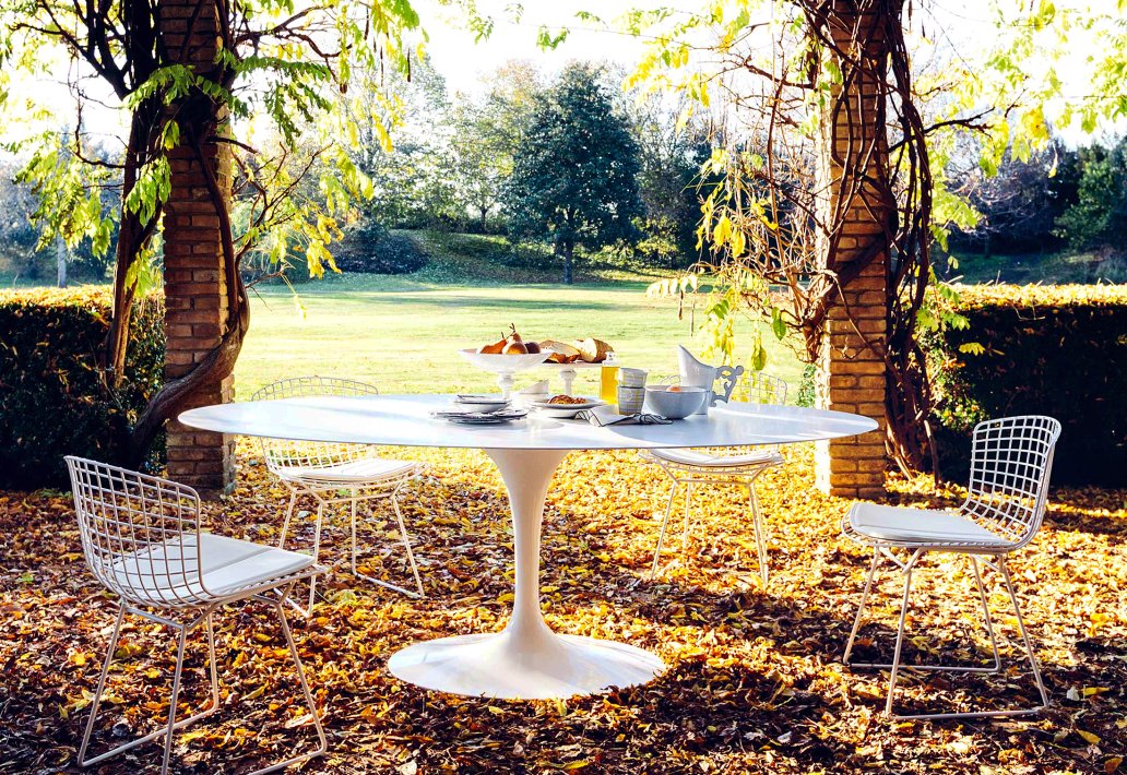 Knoll International - Designer furniture from smow