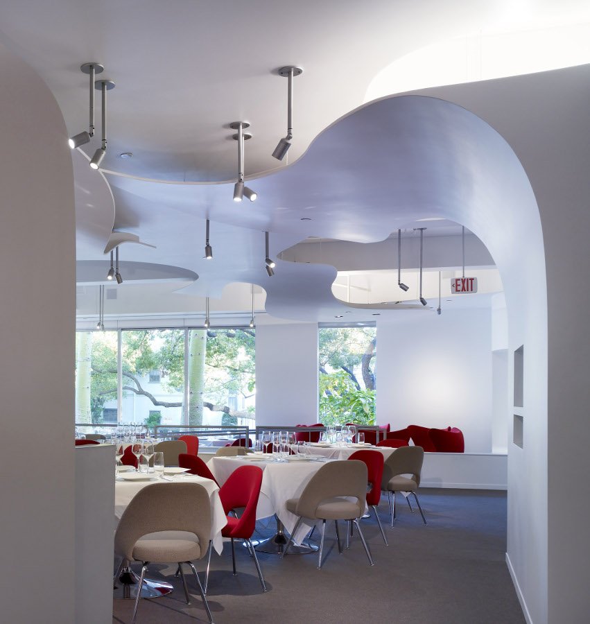 Saarinen executive conference chair | Knoll International | by Eero ...