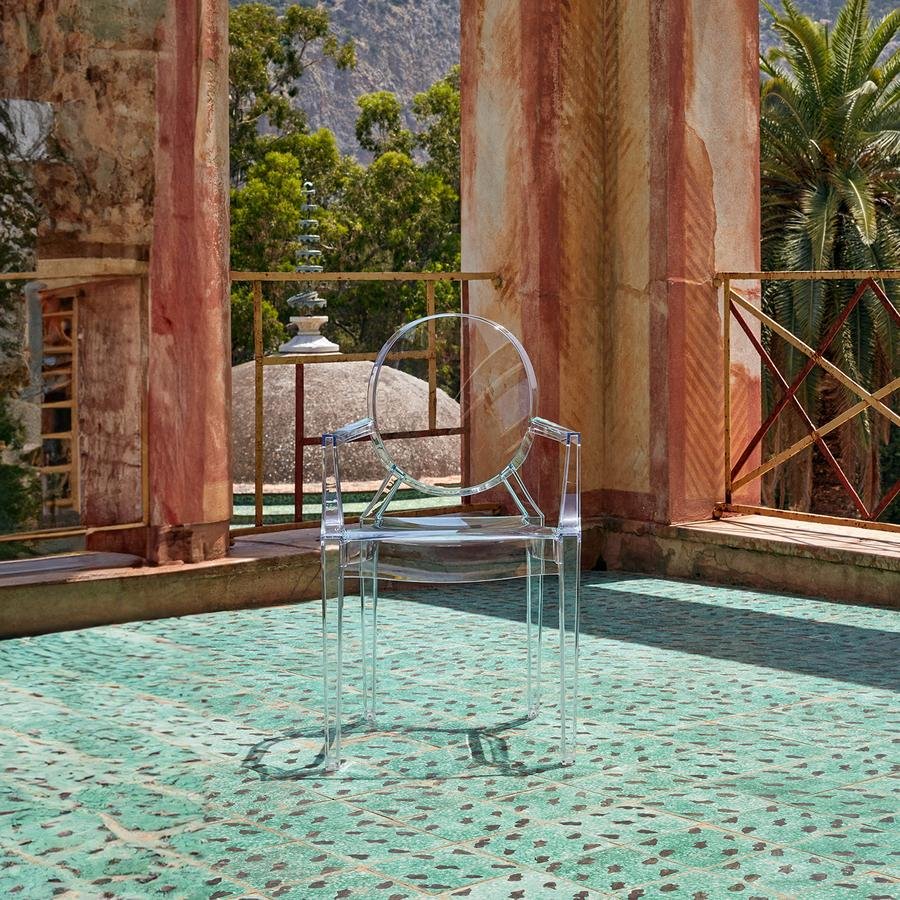 Louis Ghost | Kartell | Philippe Starck - Designer furniture from smow
