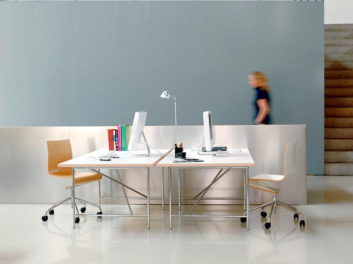 Eiermann Table | Richard Lampert | by Egon Eiermann - Originals from smow