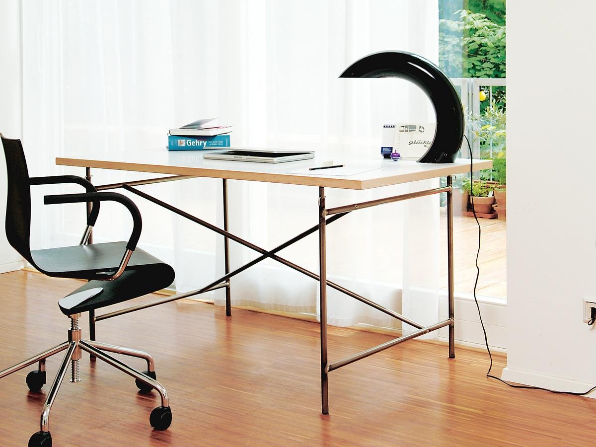 Eiermann Table | Richard Lampert | by Egon Eiermann - Originals from smow