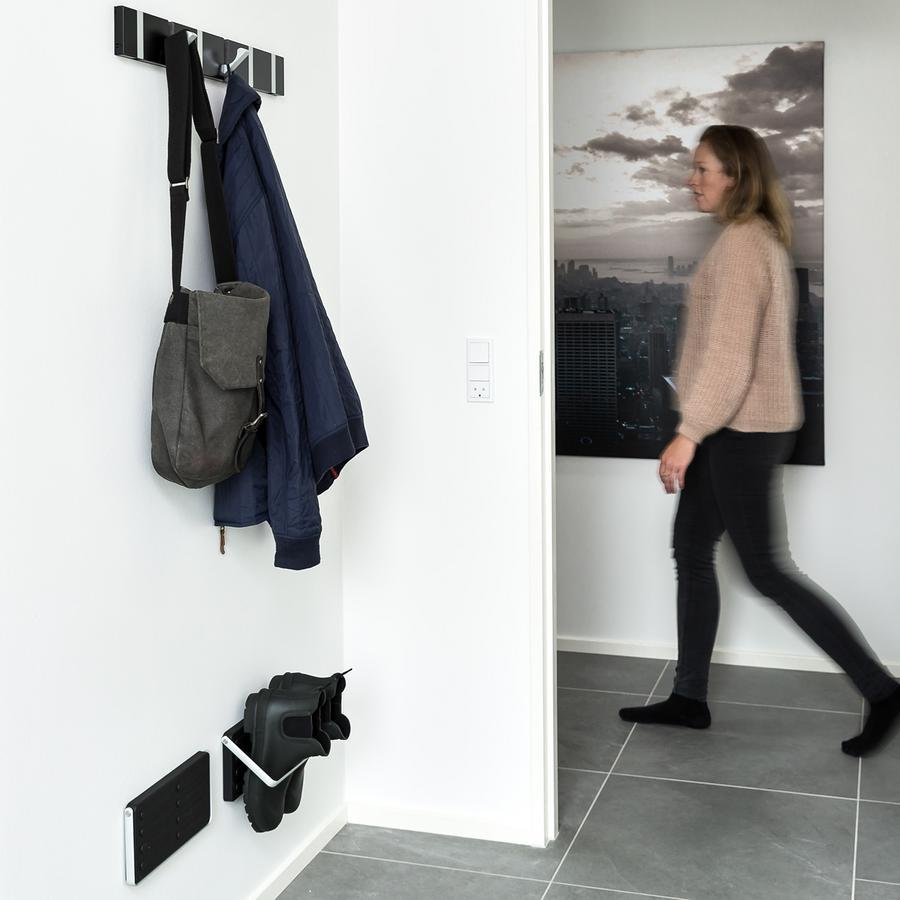 Knax Lite | LoCa | Wall-mounted coat racks - Designer furniture from smow