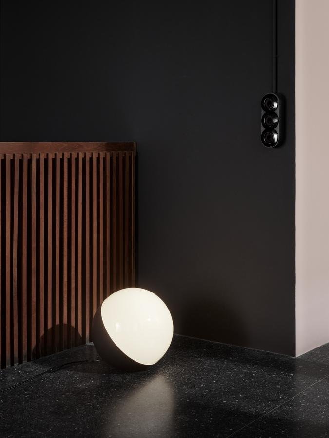 VL Studio Table/Floor Lamp | Louis Poulsen | Floor Lamps - Designer ...