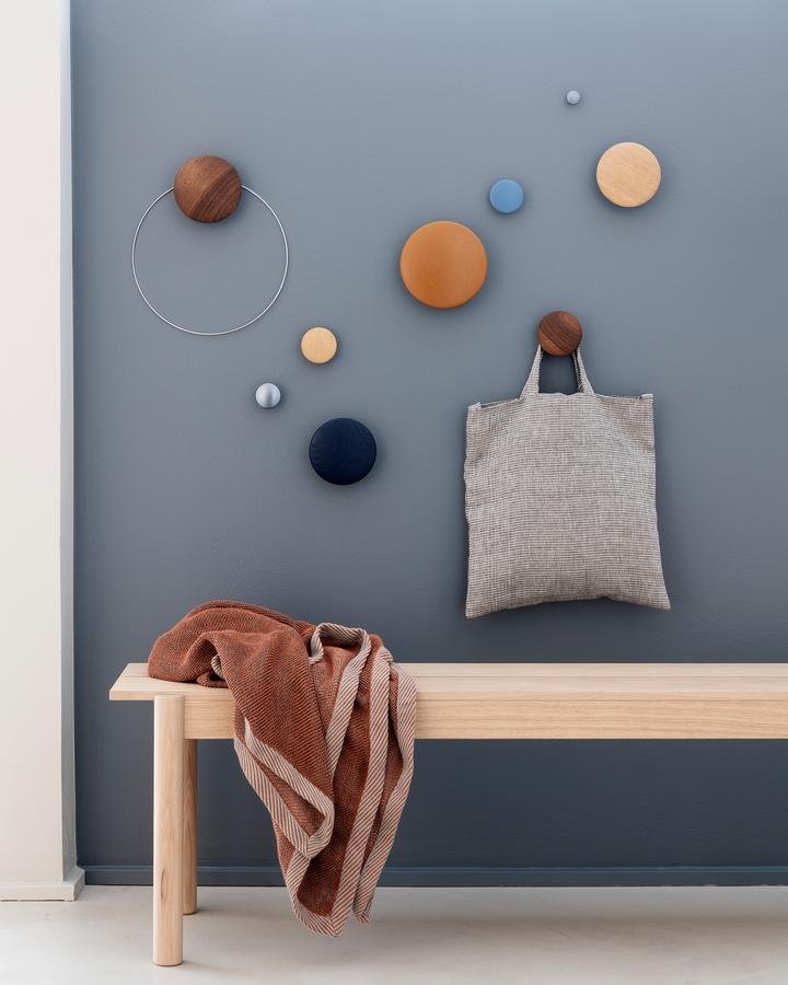 The Dots | Muuto | Wall-mounted coat racks - Designer furniture from smow