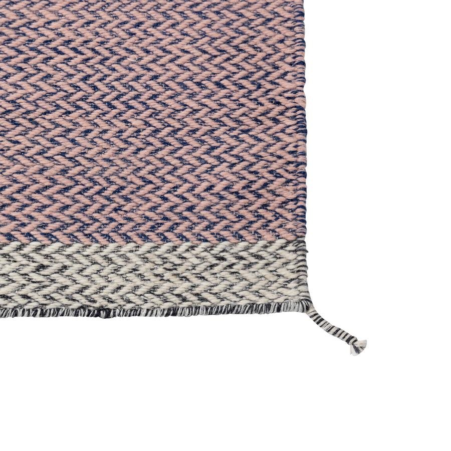 Ply Rug | Muuto | Rugs - Designer furniture from smow