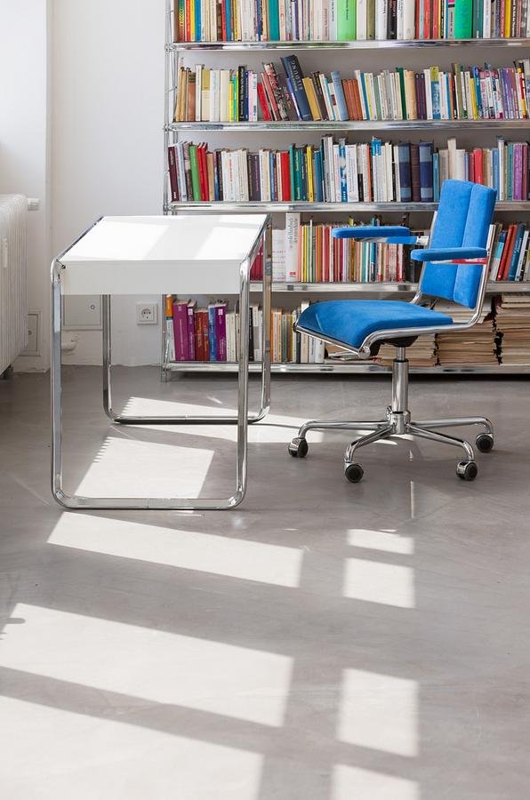 Oblique Desk K2D | Tecta | Desks - Designer furniture from smow