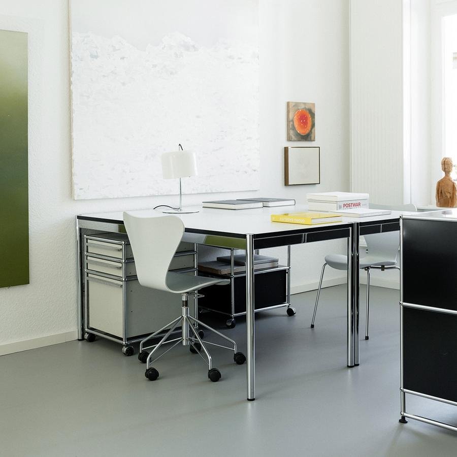 USM Haller Table | USM Haller | USM Haller - Designer furniture from smow