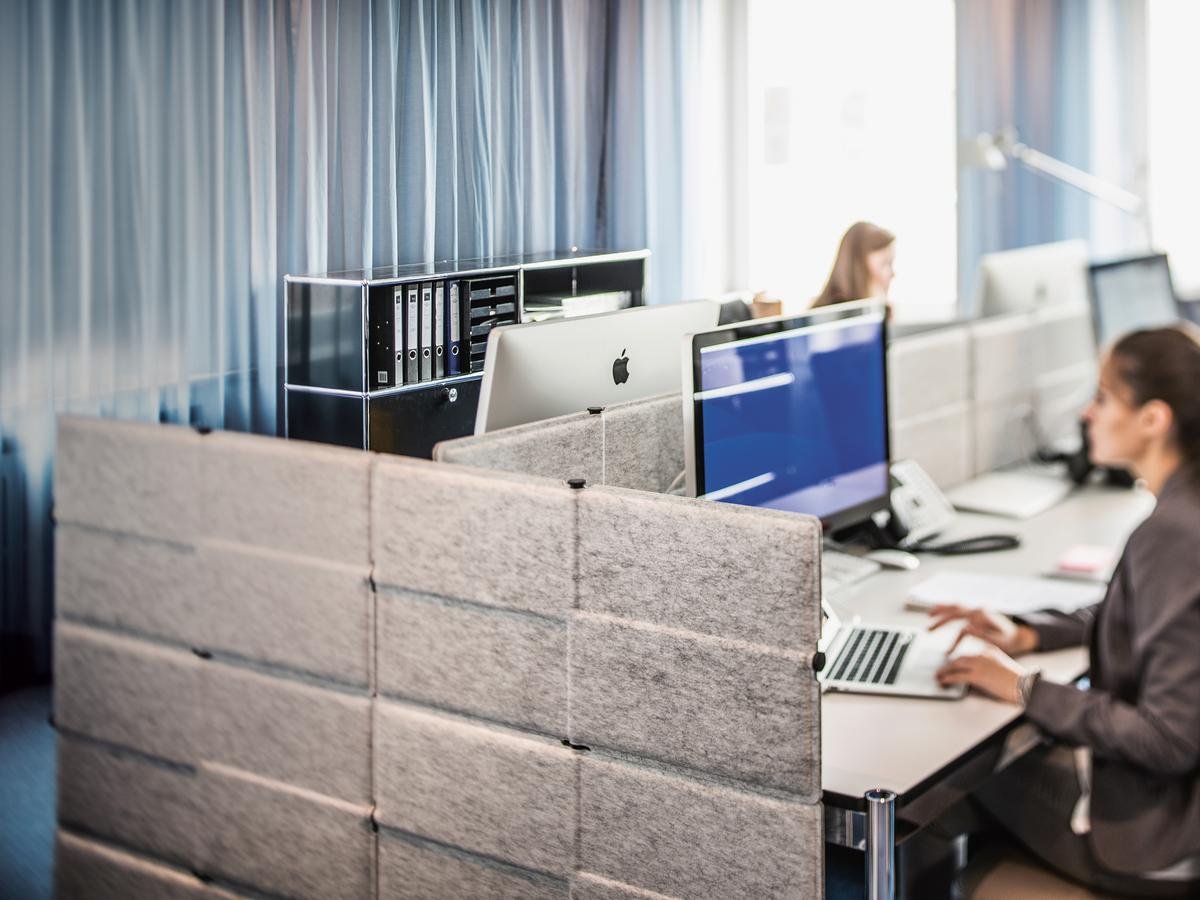 USM Privacy Panels Acoustic Wall Extension | USM Haller | USM Privacy ...