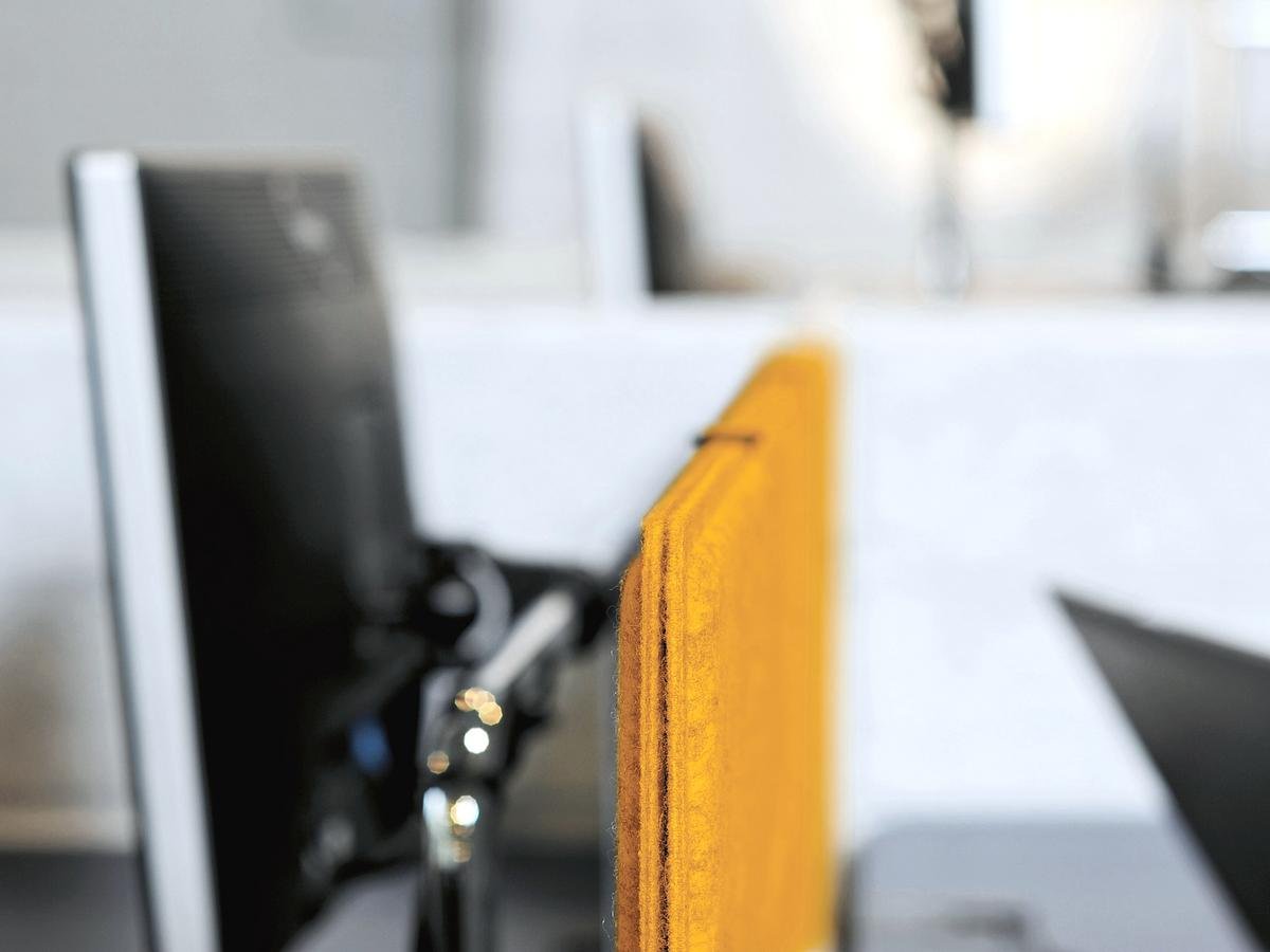 USM Privacy Panels Table Screen | USM Haller | USM Privacy Panels ...