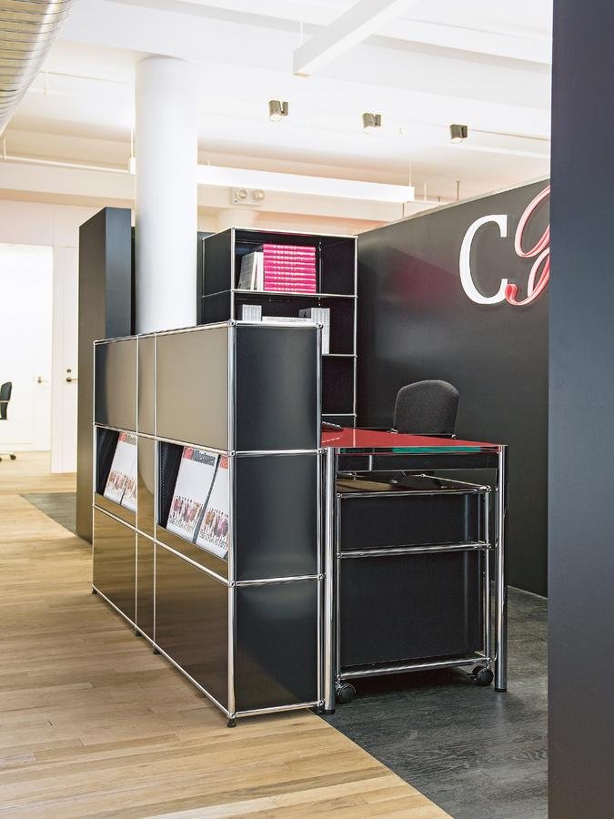 USM Haller Counter Type 2 (with Angled Shelves) | USM Haller | USM ...