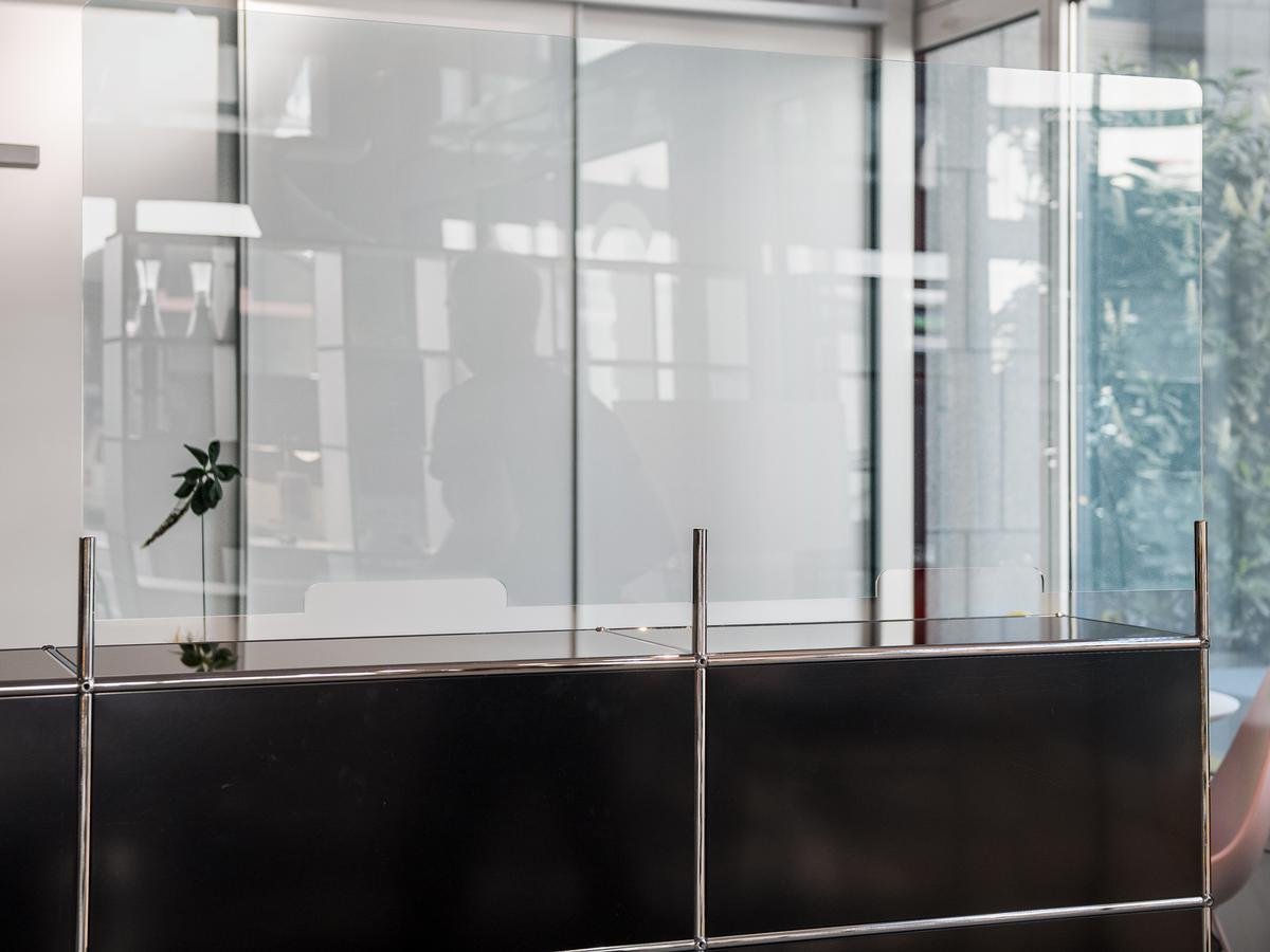 USM Haller Counter M with Security Screen | USM Haller | USM Haller ...