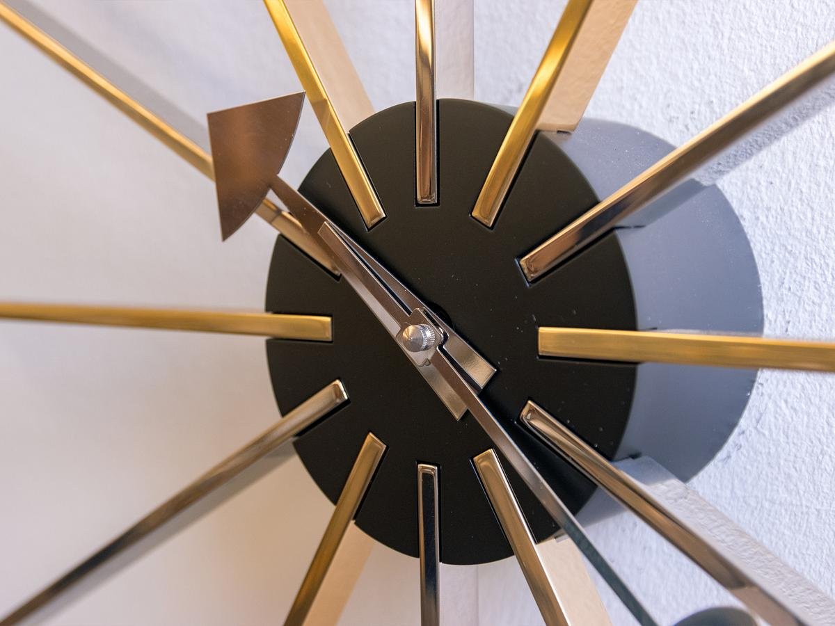 Star Clock | Vitra | Clocks - Designer furniture from smow