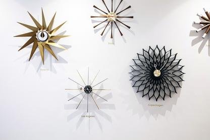 Spindle Clock | Vitra | Clocks - Designer furniture from smow