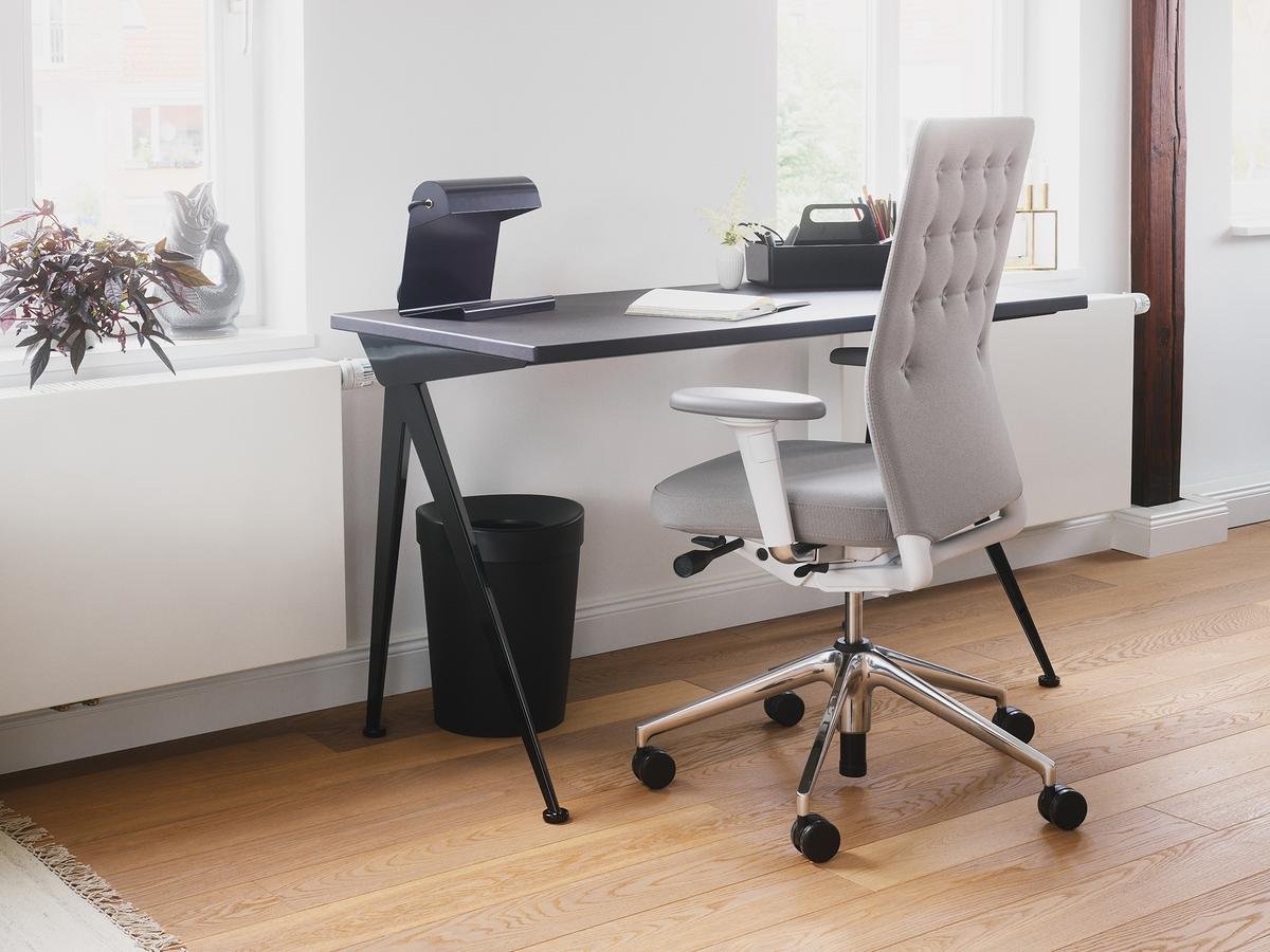 ID Trim, Without lumbar support, FlowMotion-with tilt mechanism, with ...