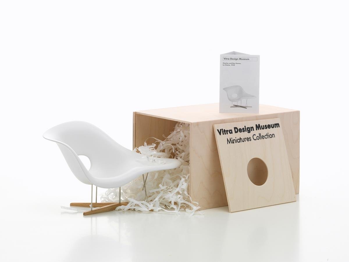 Vitra La Chaise Miniature by Charles & Ray Eames, 1948 - Designer ...