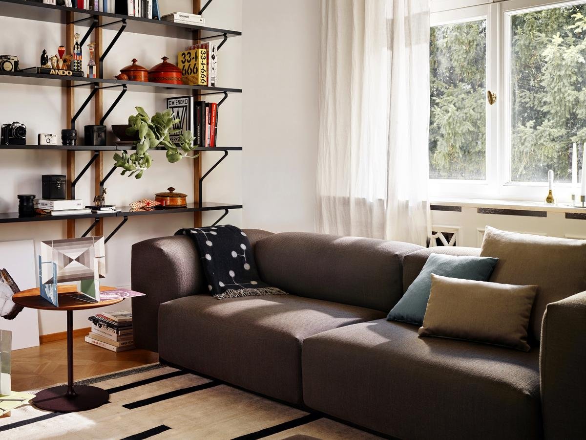 Eames Wool Blanket - Dot Pattern | Vitra | by Charles & Ray Eames, 1947 ...