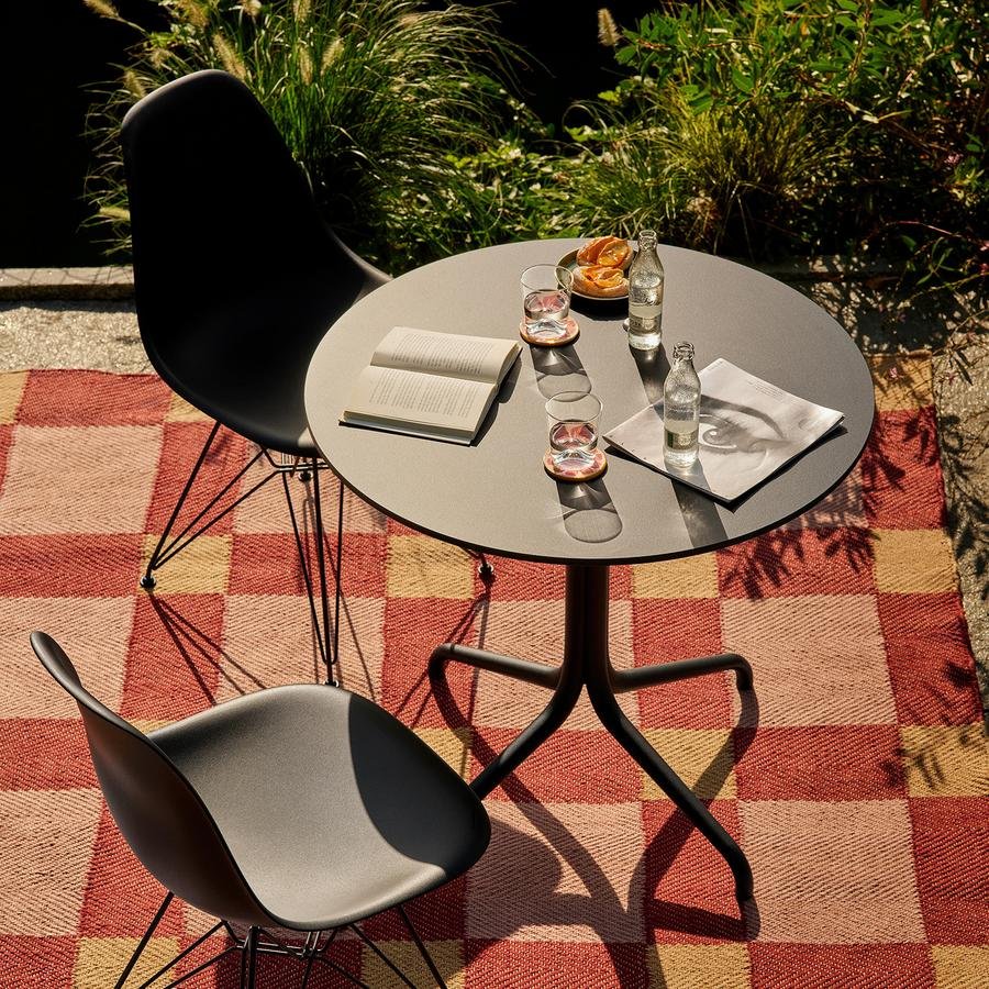 Belleville Table Outdoor | Vitra | Tables - Designer furniture from smow