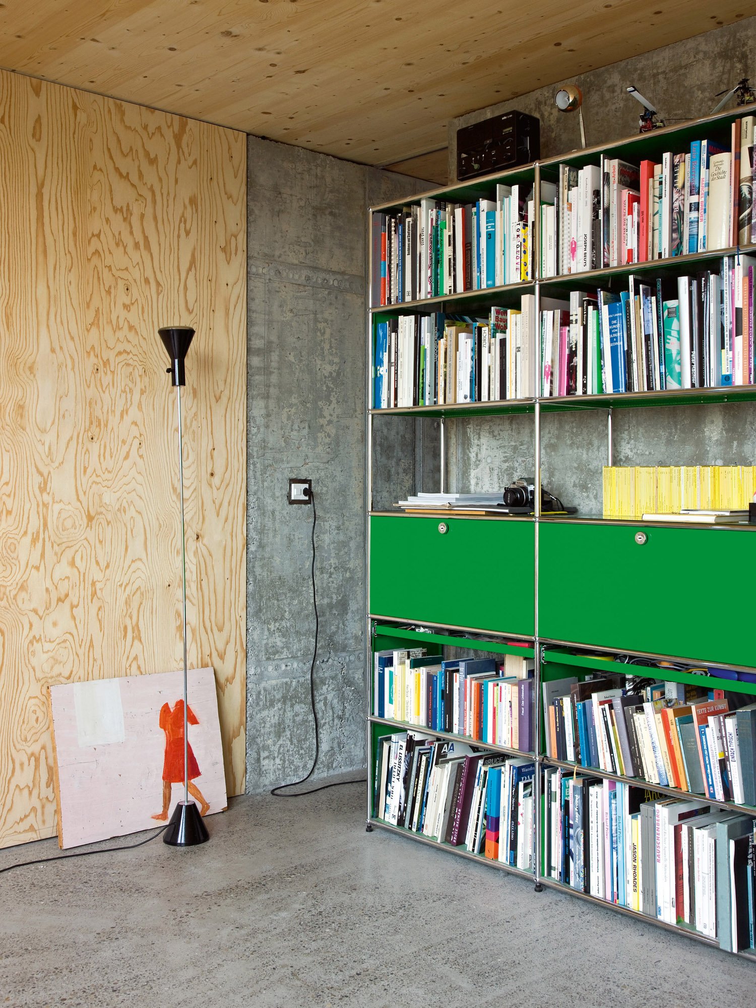 USM Haller Living Room Shelf L | USM Haller | USM Haller Shelving ...