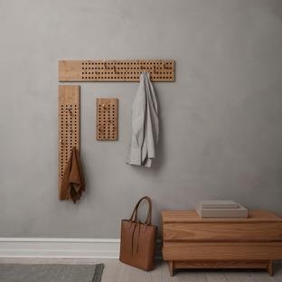 We Do Wood Scoreboard, Vertical, Natural oak by Sebastian Jørgensen ...